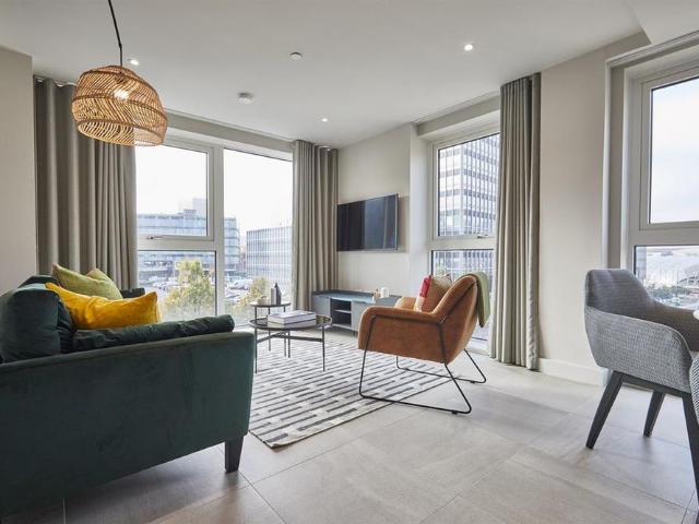 2 bedroom apartment to rent