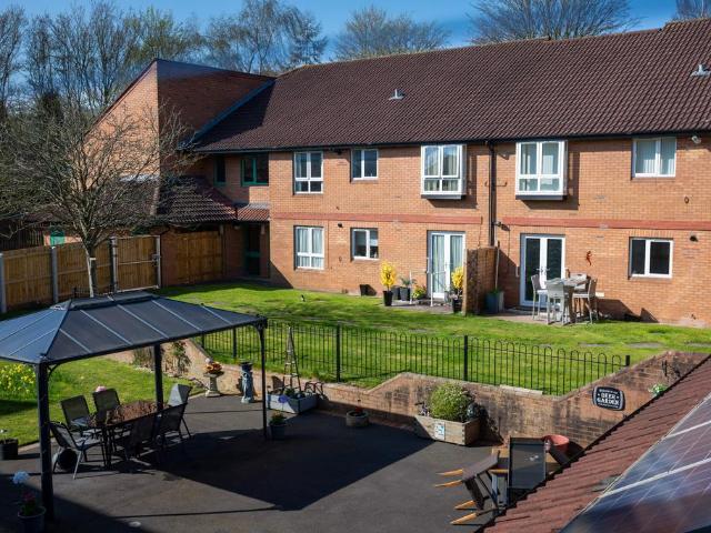 2 bedroom apartment to rent