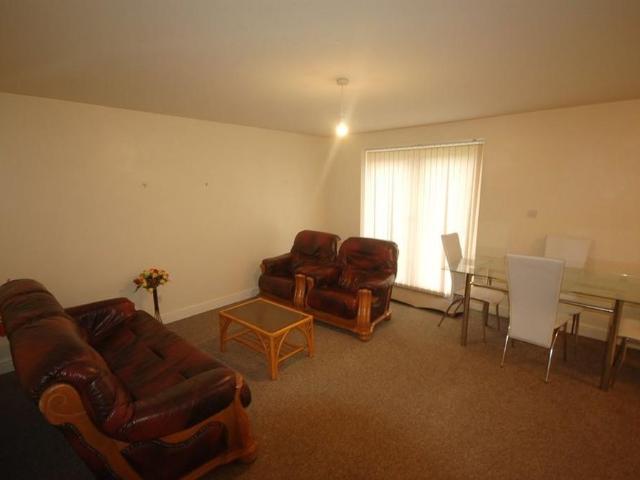 2 bedroom apartment to rent