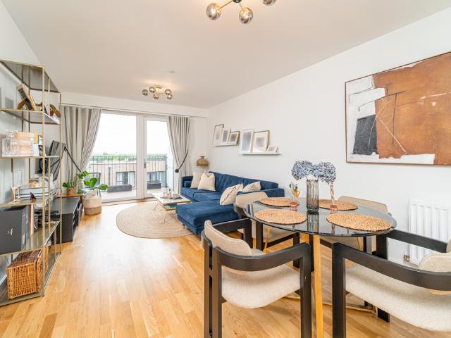 2 bedroom apartment to rent