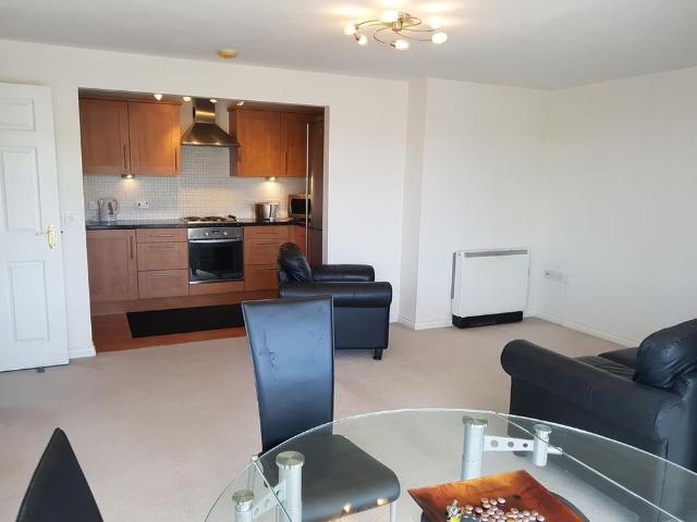 2 bedroom apartment to rent