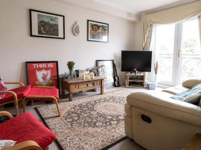 2 bedroom apartment to rent