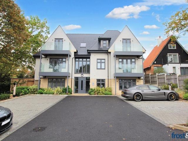 2 bedroom apartment to rent