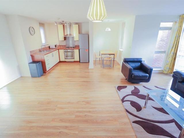 2 bedroom apartment to rent