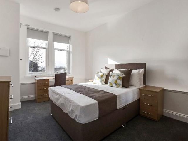 2 bedroom apartment to rent