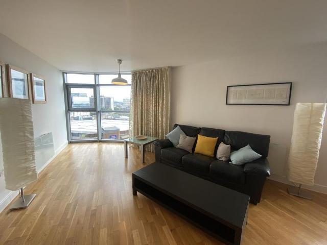 2 bedroom apartment to rent