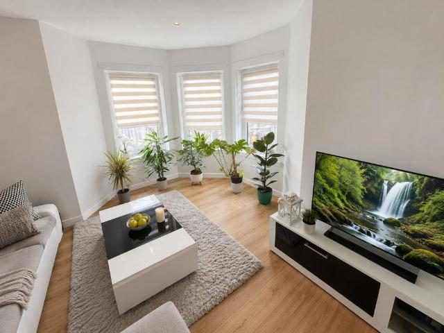 2 bedroom apartment to rent