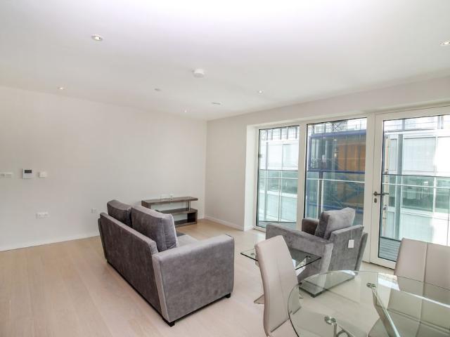 2 bedroom apartment to rent