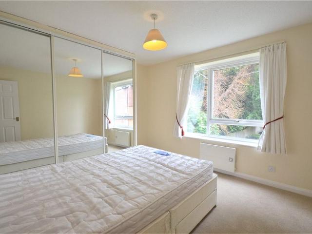 2 bedroom apartment to rent