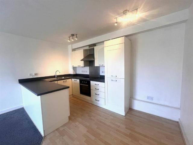 2 bedroom apartment to rent