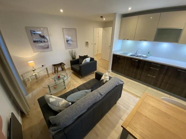 2 bedroom apartment to rent