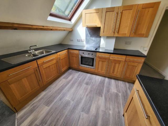 2 bedroom apartment to rent