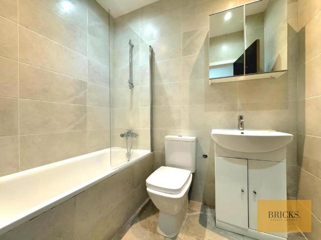 2 bedroom apartment to rent