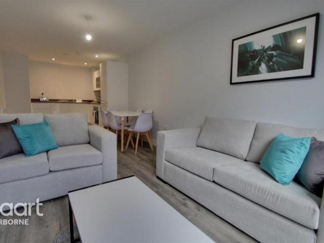 2 bedroom apartment to rent
