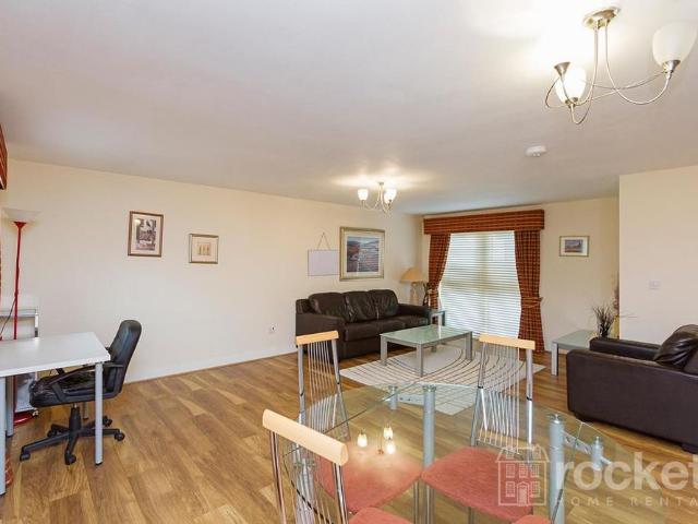 2 bedroom apartment to rent