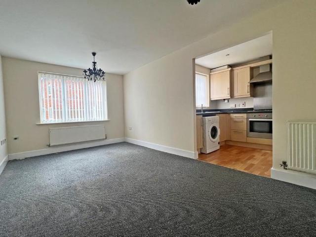 2 bedroom apartment to rent