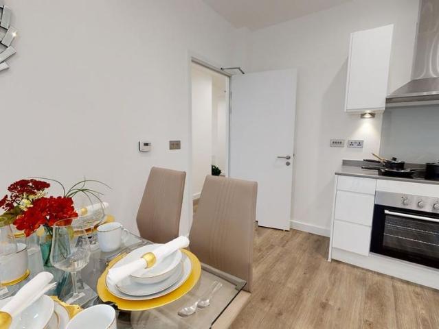 2 bedroom apartment to rent