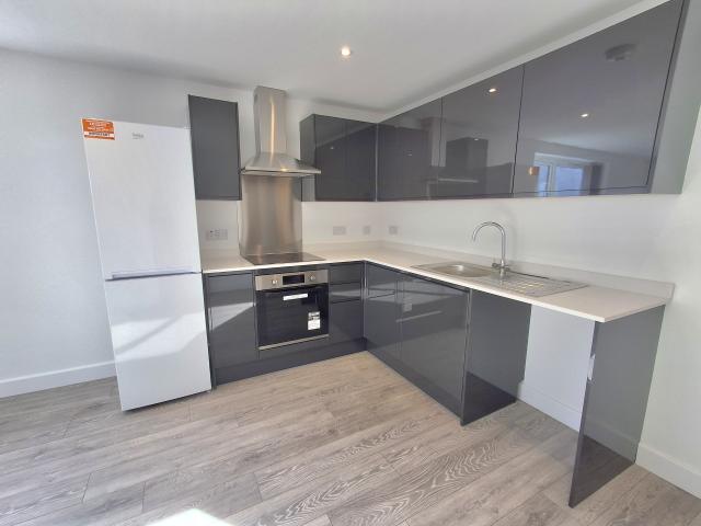 2 bedroom apartment to rent