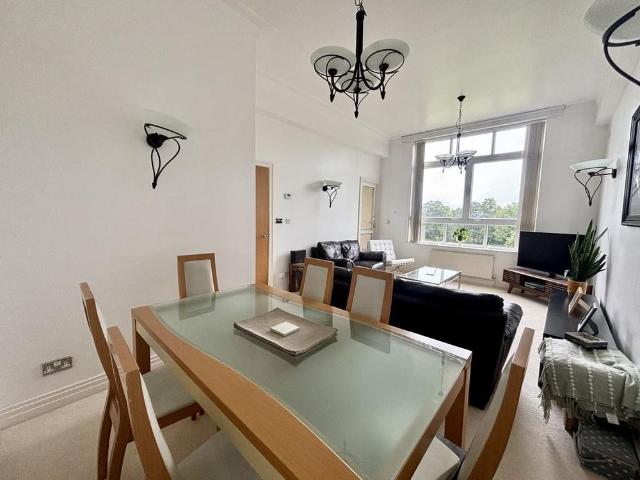 2 bedroom apartment to rent