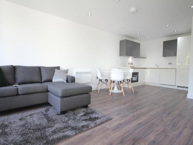 2 bedroom apartment to rent