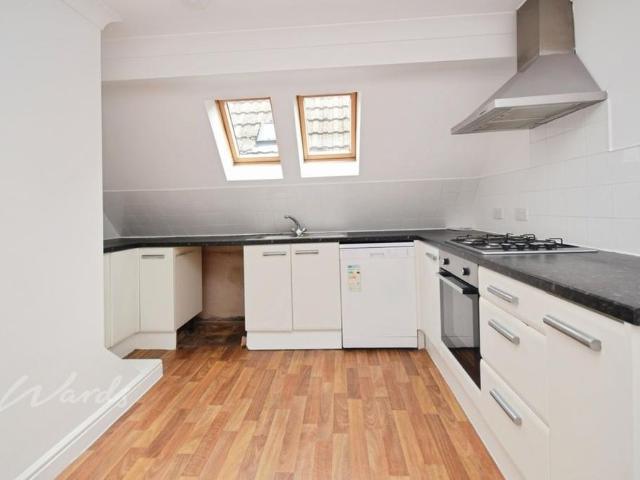 2 bedroom apartment to rent