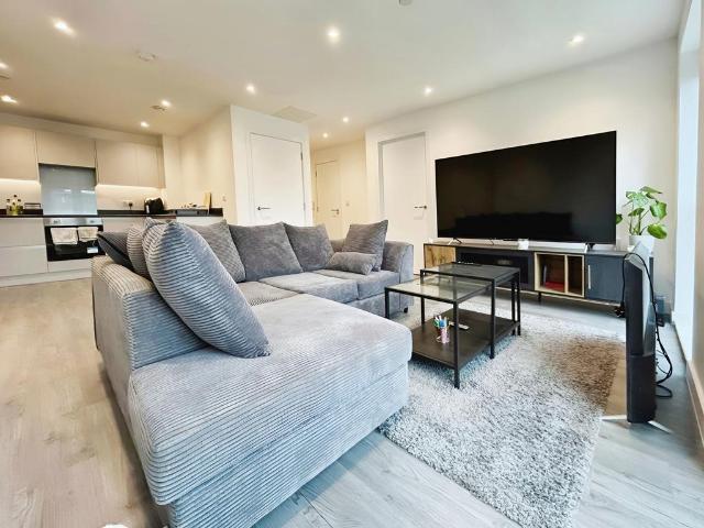 2 bedroom apartment to rent