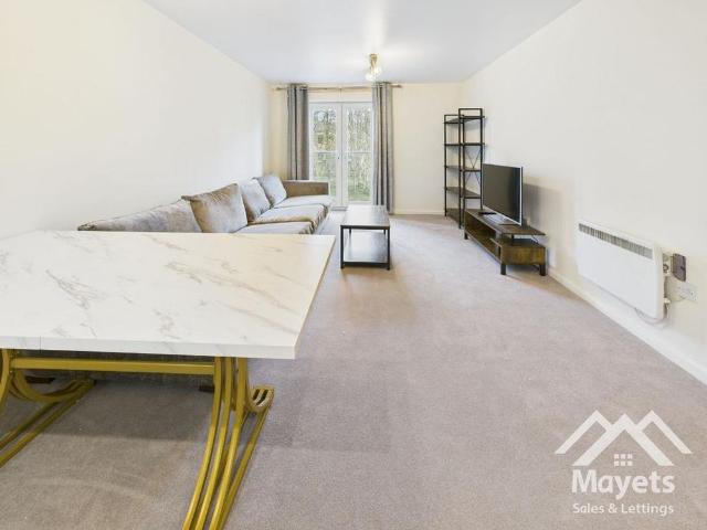 2 bedroom apartment to rent