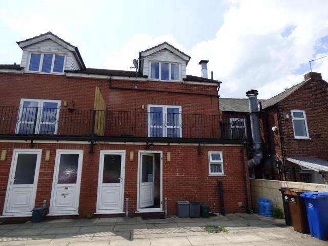 2 bedroom apartment to rent