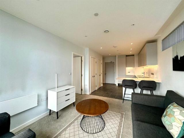 2 bedroom apartment to rent