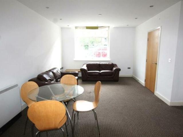 2 bedroom apartment to rent