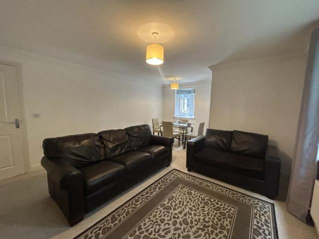 2 bedroom apartment to rent