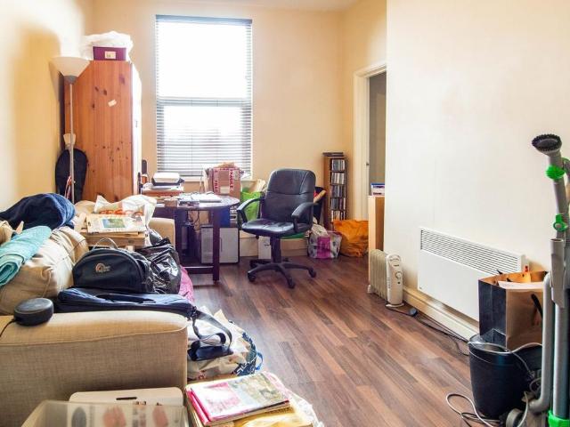 2 bedroom apartment to rent