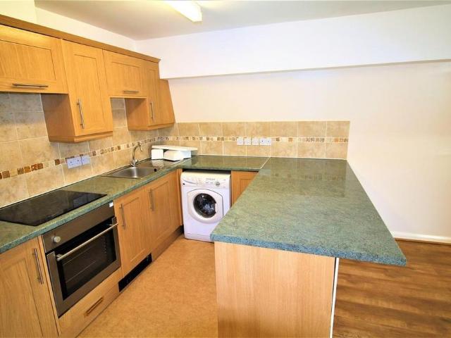 2 bedroom apartment to rent