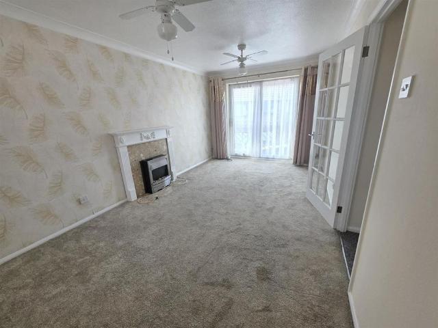 2 bedroom apartment to rent