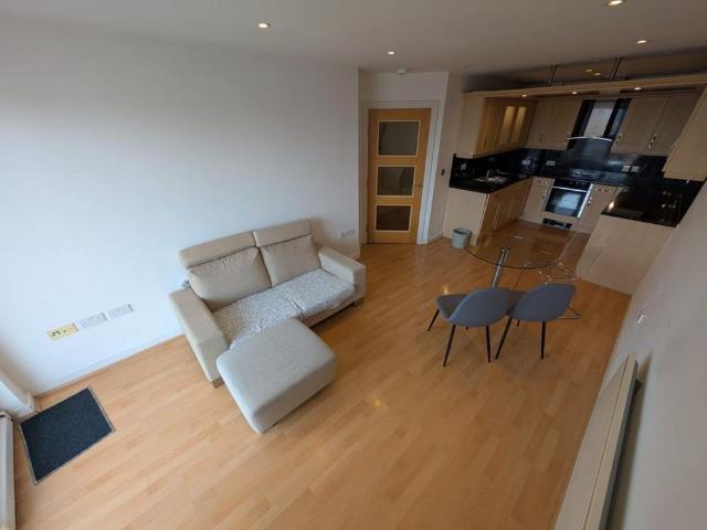 2 bedroom apartment to rent