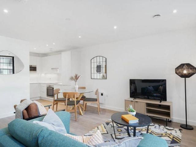 2 bedroom apartment to rent