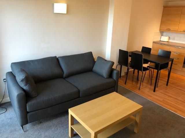 2 bedroom apartment to rent