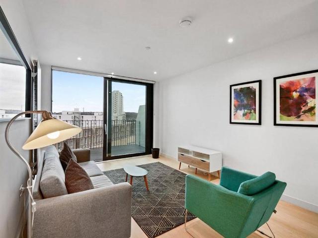 2 bedroom apartment to rent