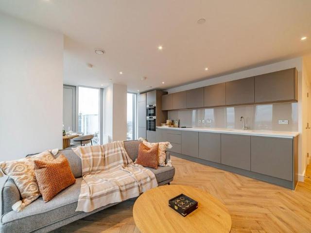 2 bedroom apartment to rent