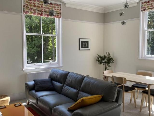 2 bedroom apartment to rent