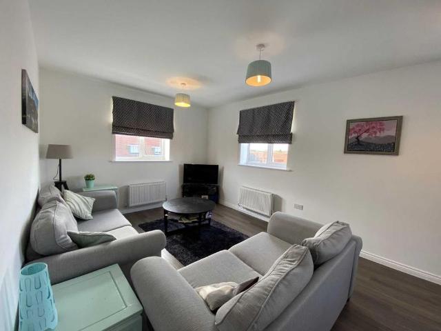 2 bedroom apartment to rent