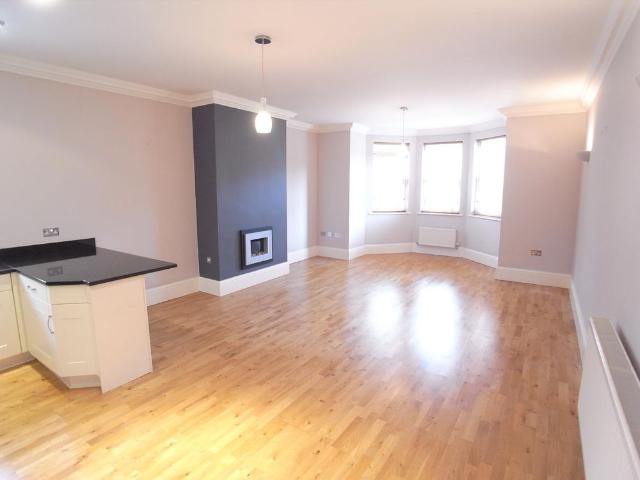 2 bedroom apartment to rent