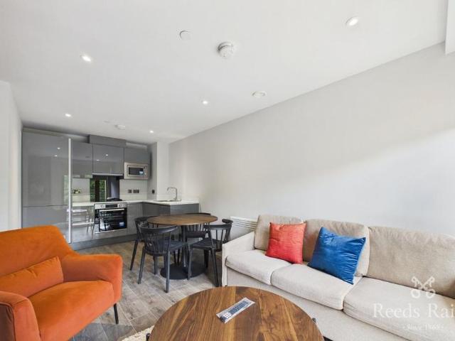2 bedroom apartment to rent