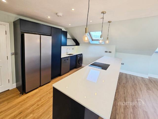 2 bedroom apartment to rent