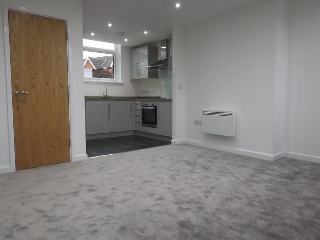 2 bedroom apartment to rent
