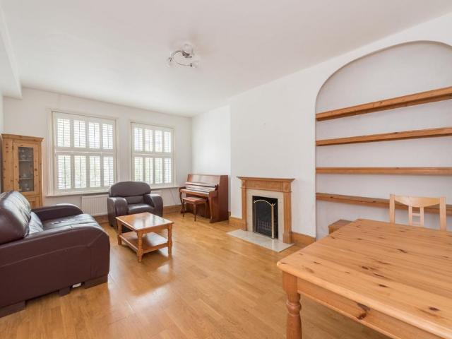 2 bedroom apartment to rent