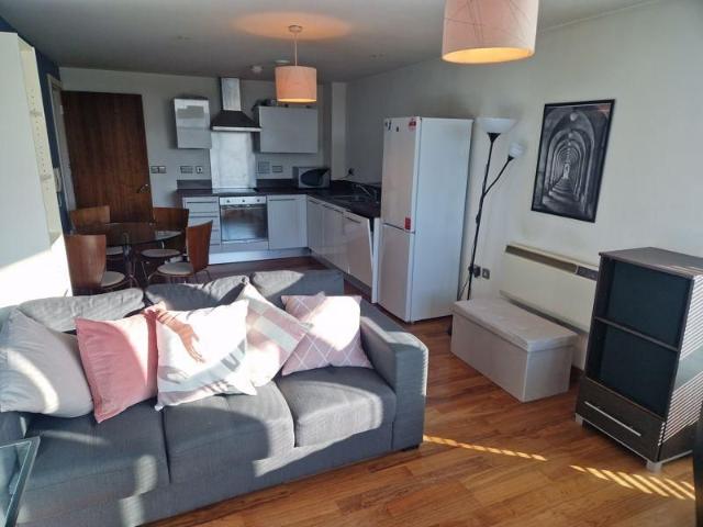 2 bedroom apartment to rent