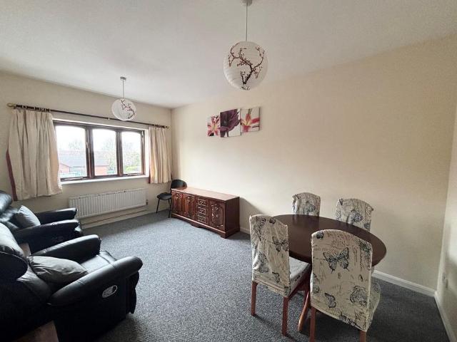 2 bedroom apartment to rent