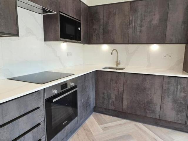 2 bedroom apartment to rent
