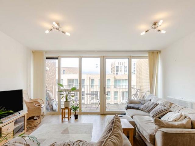 2 bedroom apartment to rent